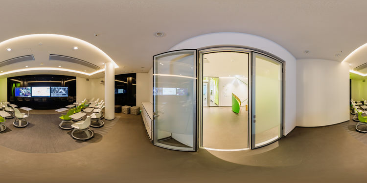 The Lab - Deloitte Greenhouse - Tour