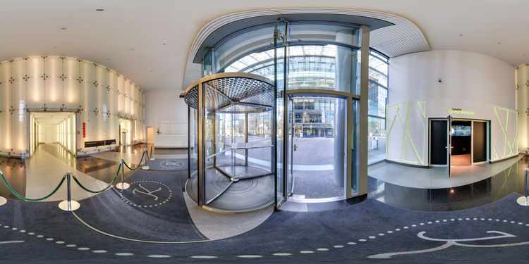 Foyer - Deloitte Greenhouse - Tour