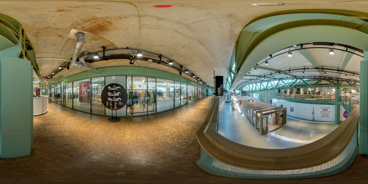 STUDIO 183 - Bikini Berlin Mall Rundganng - Inside-View