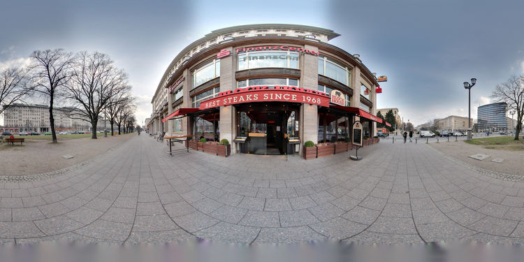 Karl-Marx-Allee - Block House 360° Ansicht - by: Desktop View